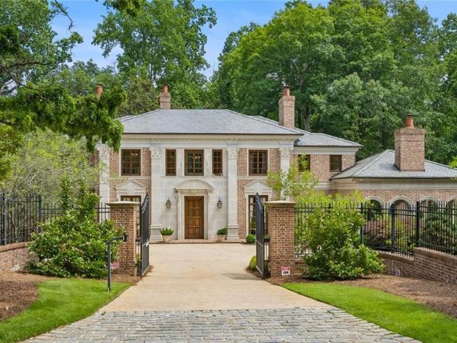 125 Blackland Road NW