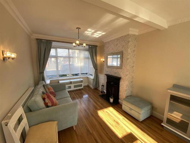 125 Bloomfield Avenue, Belfast, BT5 5AB