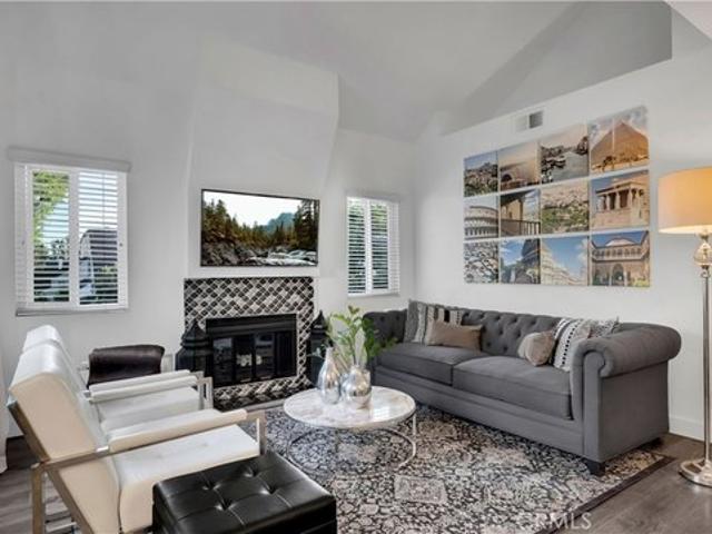 125 Briarglen, Irvine, CA 92614
