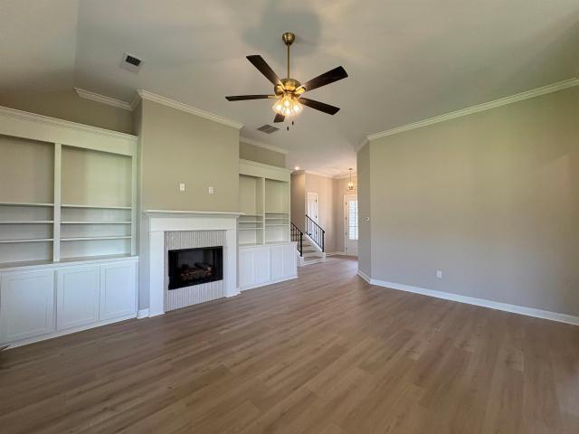 125 brook manor dr