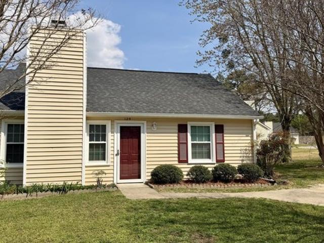 125 Browning Ln, Rocky Mount, NC 27804