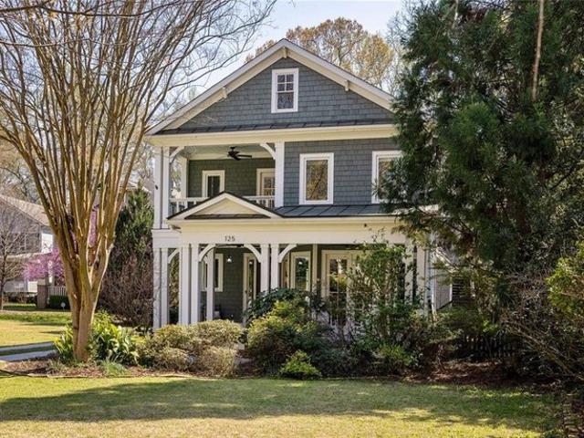 125 Bucher Dr, Decatur, GA 30030