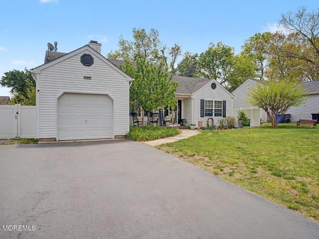 125 Gangway Lane