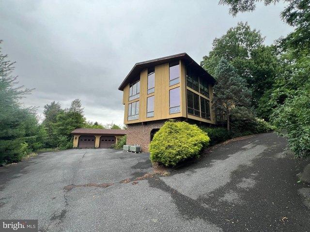 125 Grandview Blvd, Reading, PA 19609