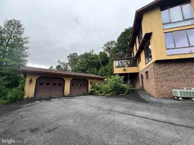 125 Grandview Boulevard