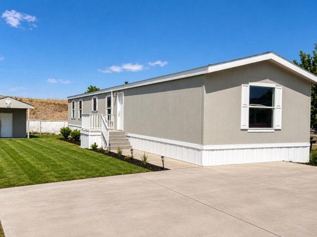 125 Green Pines Ave Unit D024, Tooele, UT 84074