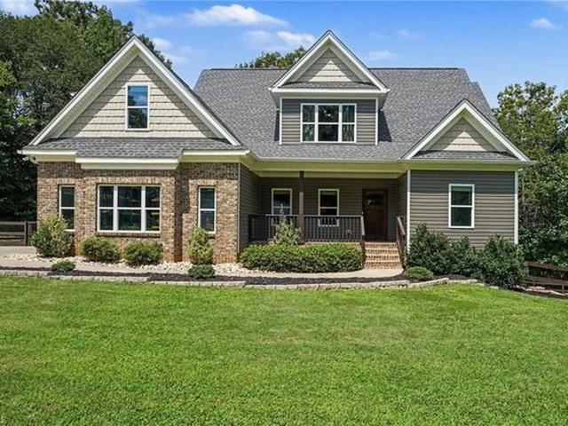125 Grey Fox Trl, Advance, NC 27006
