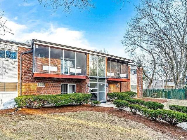 125 Grove St 1 Bedroom Condo for Rent at 125 Grove St, Boston, MA 02132 Upper Washington Spring Street