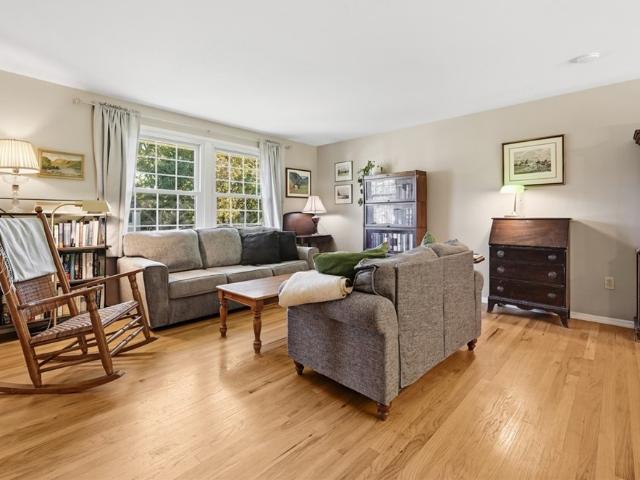 125 Dover Dr