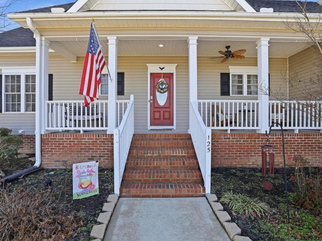 125 Dexterfield Drive