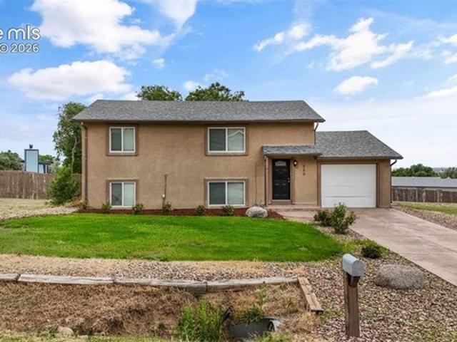 125 Diamond E Rd, Fountain, CO 80817