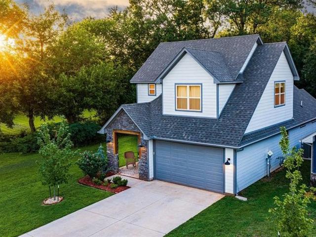 125 E 7th St, Arcadia, OK 73007