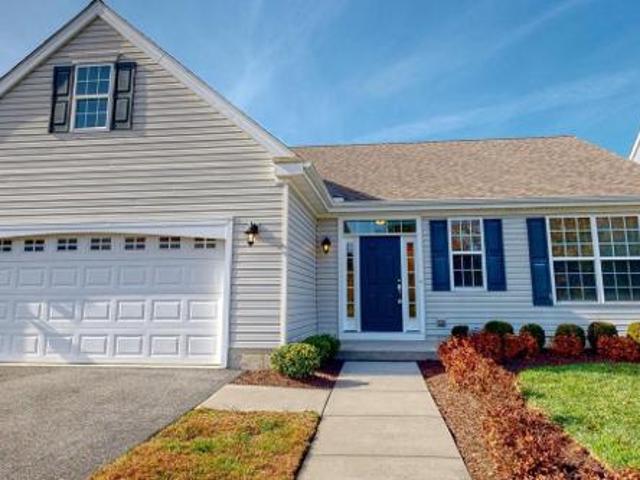 125 E Clarendon Dr, Smyrna, DE 19977