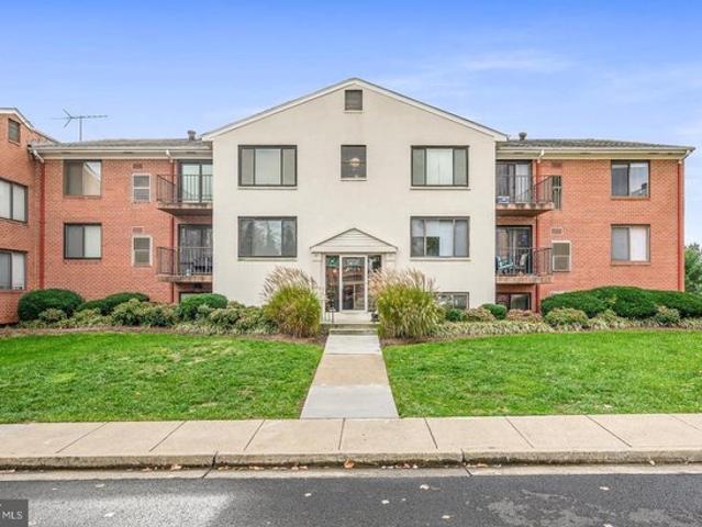 125 E Clubhouse Dr SW Unit 6, Leesburg, VA 20175