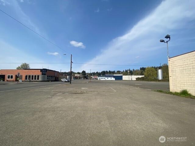 125 E Grove Street
