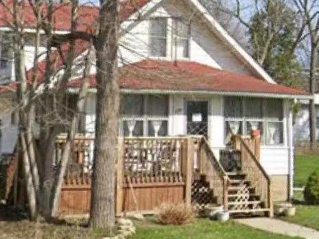 125 E MAIN ST, OTISVILLE, MI 48463 Single Family Residence For.