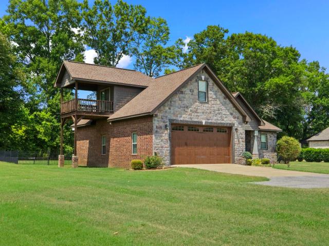 125 E River Drive