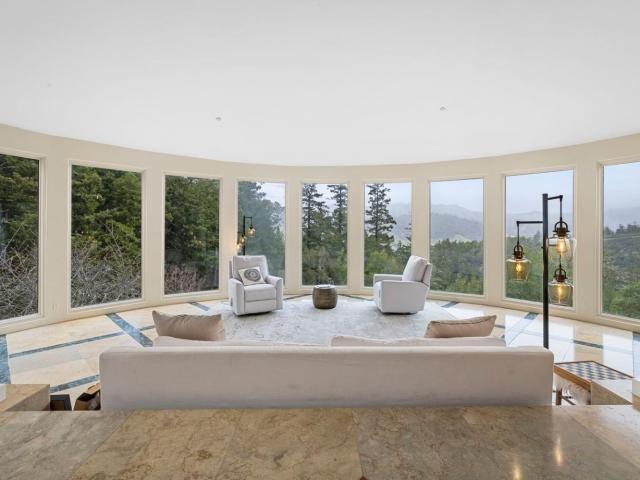 125 E Sylvestris Dr, San Geronimo, CA 94963 | MLS #326033