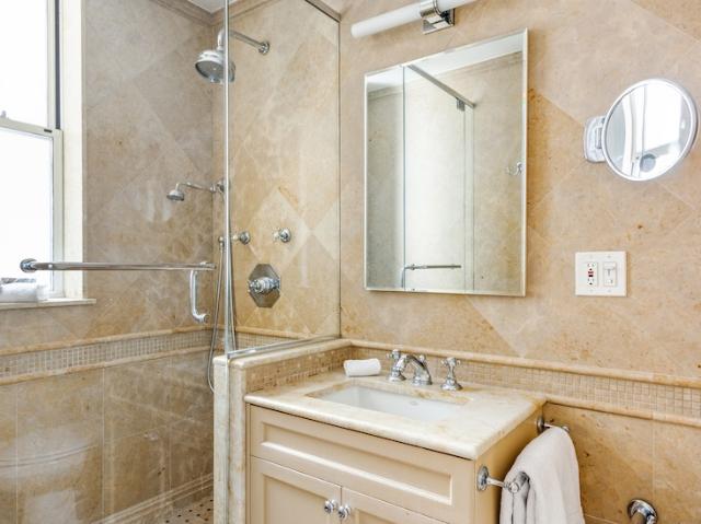 125 East 63rd Street, New York, NY