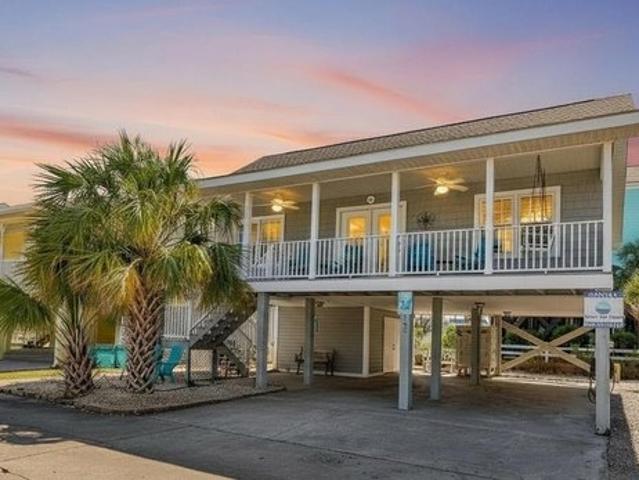 125 Easy St, Garden City Beach, SC 29576