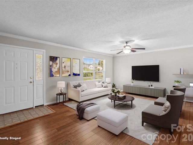 125 Fawnwood Drive