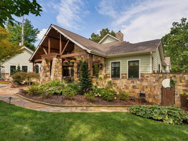 125 Fleetwood Drive