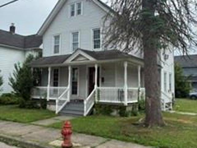 125 Front Street