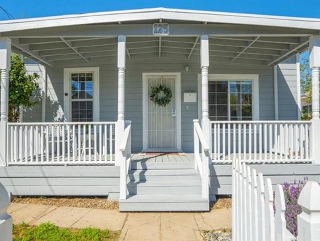 125 Kendal St, Vacaville, CA 95688