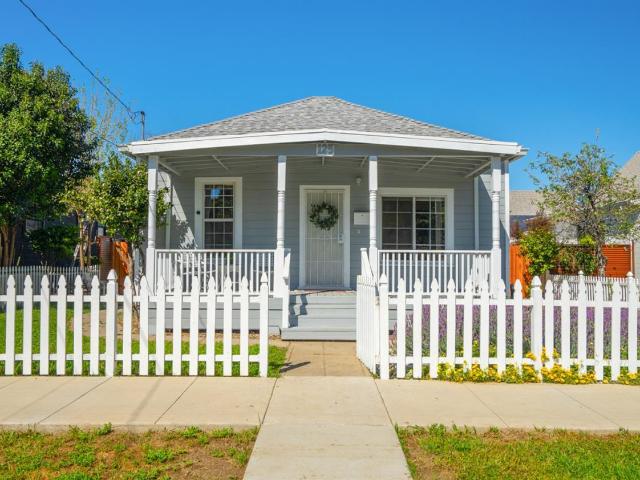 125 Kendal St, Vacaville, CA 95688 | MLS #326020 | Compass