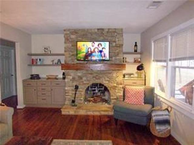 125 King St, Roswell, GA 30075 | MLS #7751 | Compass