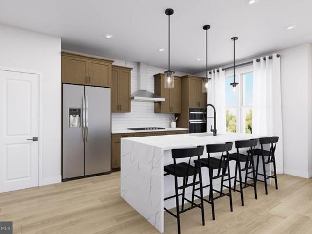 125 Kinsale Pl Unit 101, National Harbor, MD 20745