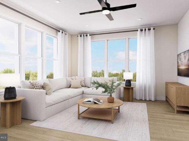 125 Kinsale Place # 101