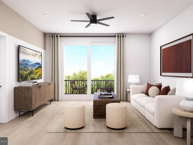125 Kinsale Place # 103