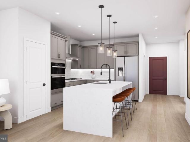 125 Kinsale Place # 2