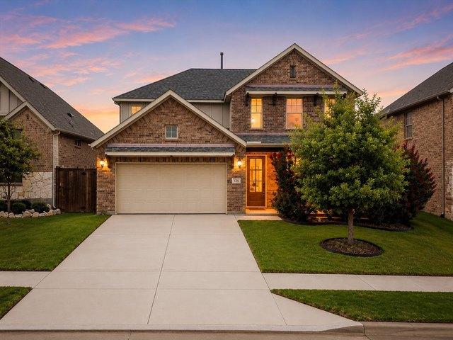 125 Kirwin Dr, Fort Worth, TX 76131