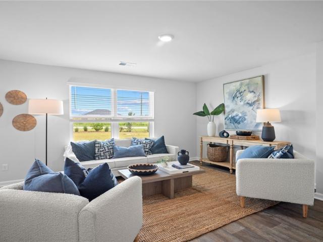 125 Hollingsworth Loop