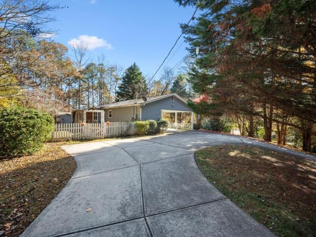 125 Honey Dew Drive