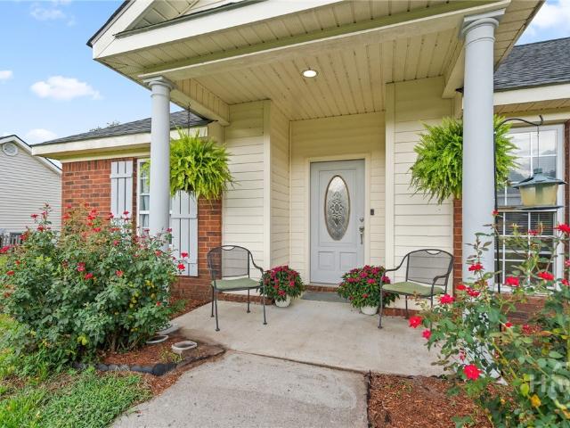 125 Hawthorne Drive