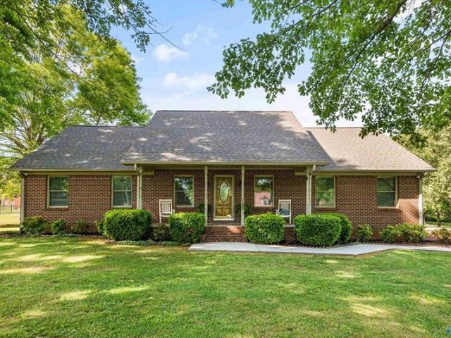 125 Harrison Cove Rd, Gurley, AL 35748