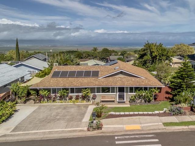 125 Hiwalani Loop, Pukalani, HI 96768
