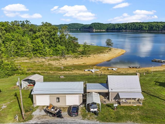 125 Island Harbor Lane