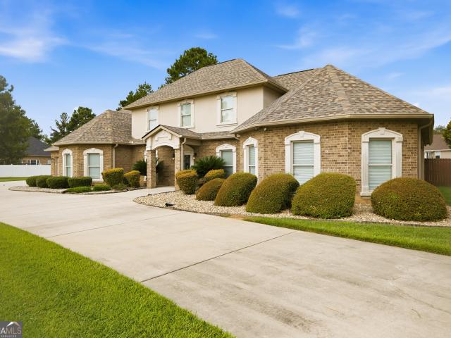 125 J Drive S