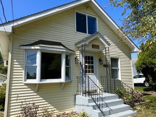 125 Joslen Blvd, Greenport, NY 12534