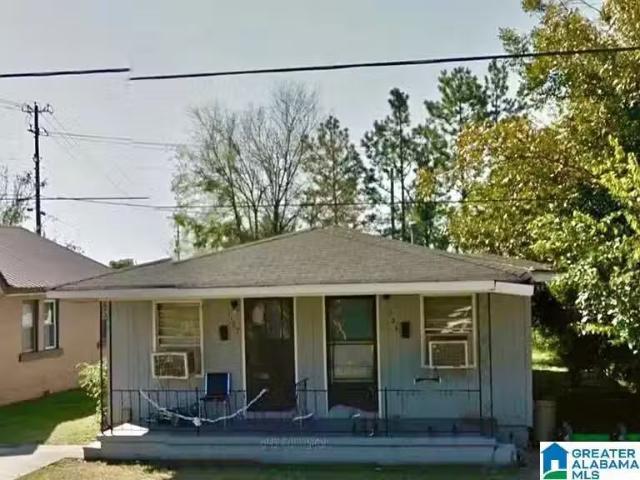 125 JERRY COLEMAN ST, FAIRFIELD, AL 35064 Multi Family For Sal.