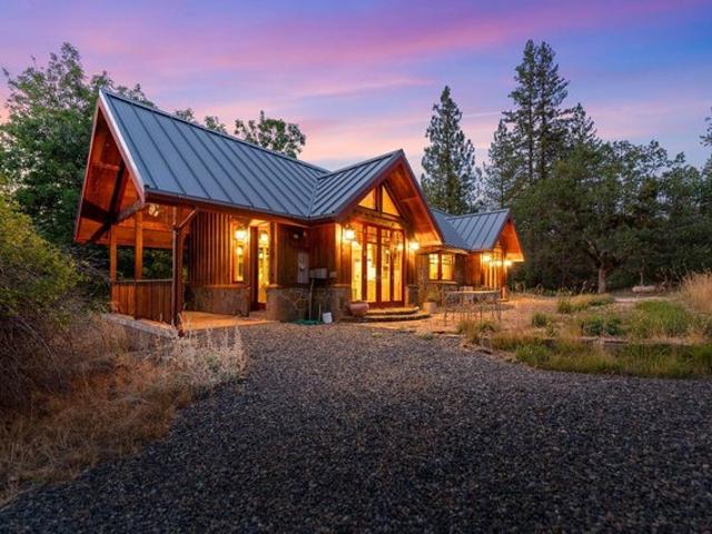 125 Old Orch, Weaverville, CA 96093
