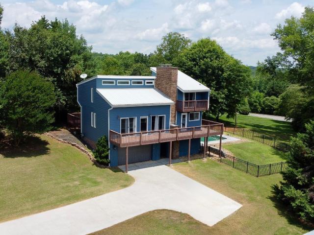 125 Orchard Crest Circle