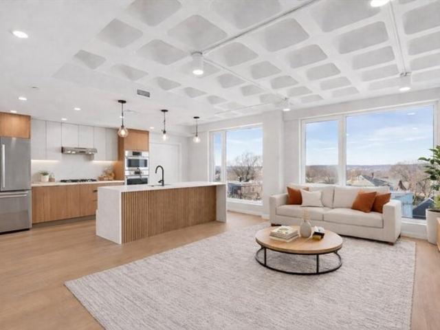 125 Lowell St Unit 603, Somerville, MA 02143