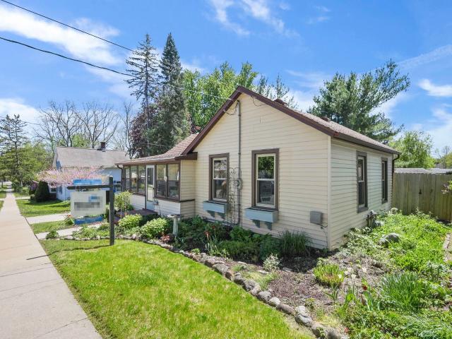 125 Locust Street