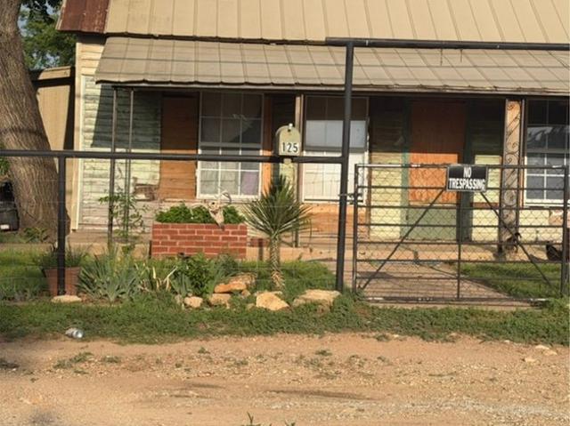 125 Lombard St, Baird, TX 79504