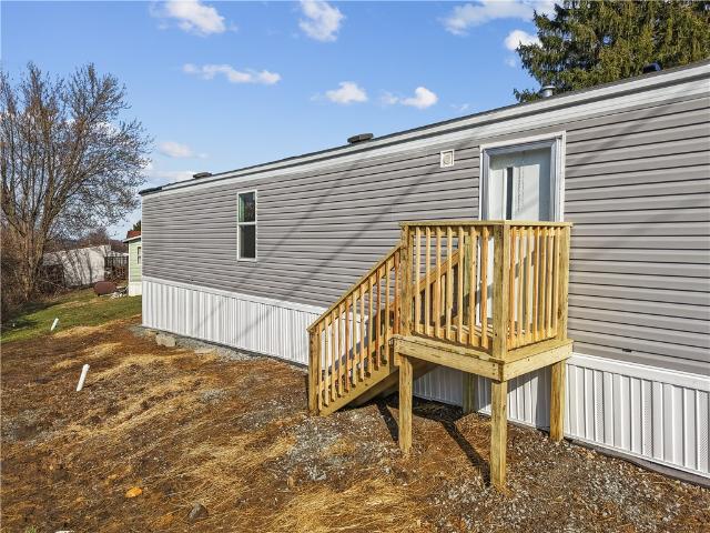 125 Laurel View Dr